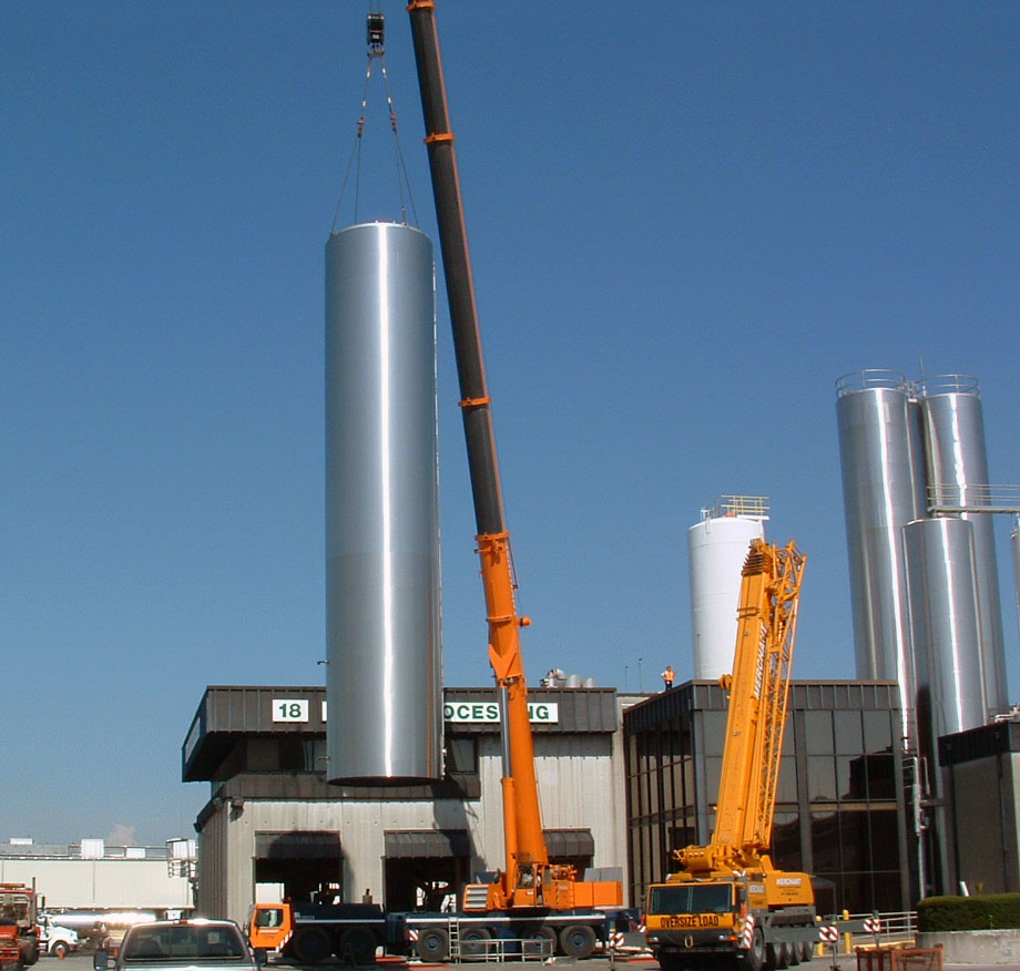 Hunter Merchant | Specialized Hauling, Rigging, Crane Service