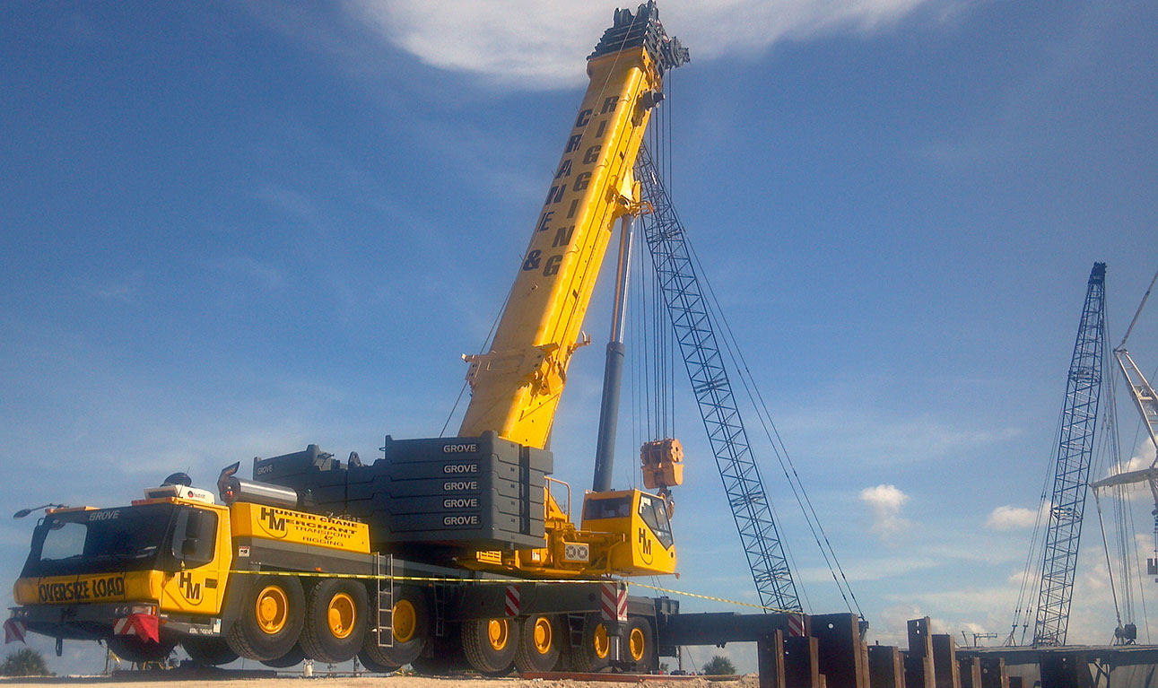 Hunter Merchant | Specialized Hauling, Rigging, Crane Service