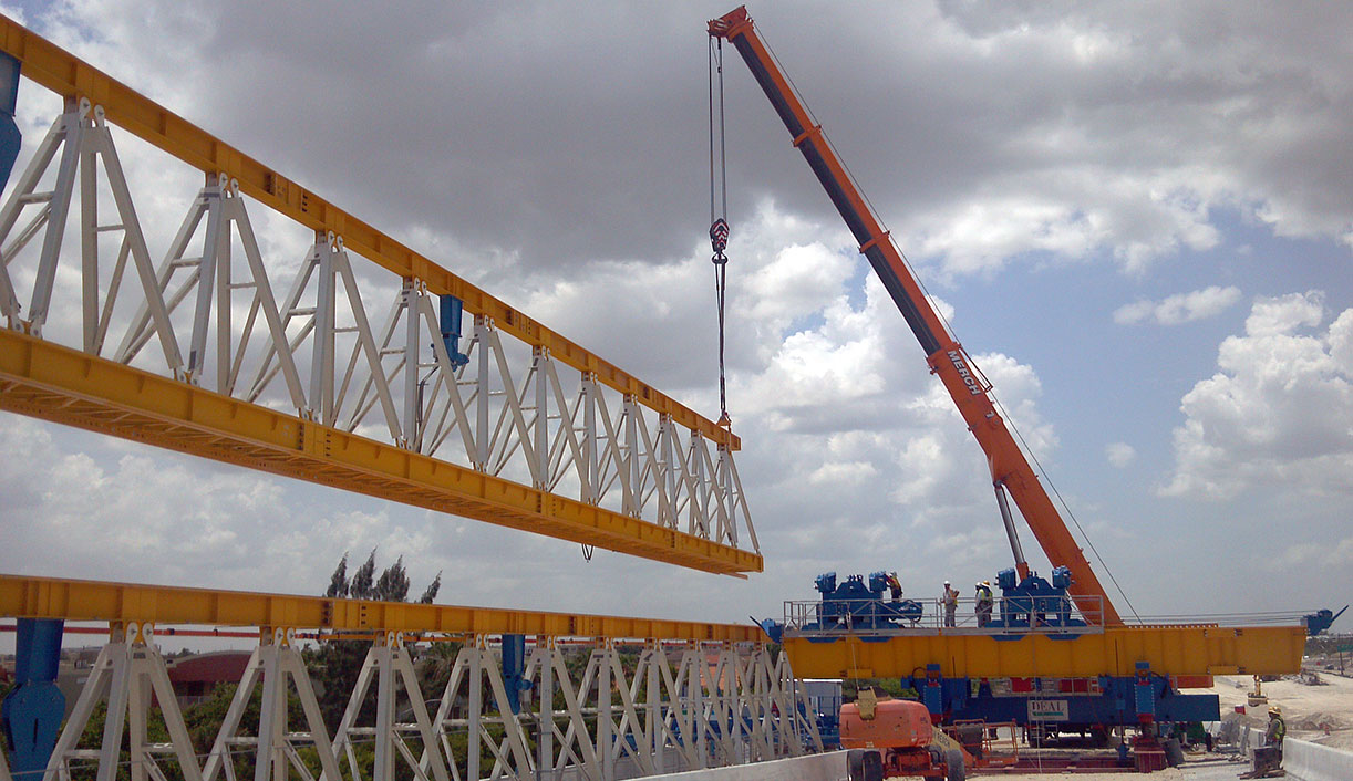 Hunter Merchant | Specialized Hauling, Rigging, Crane Service