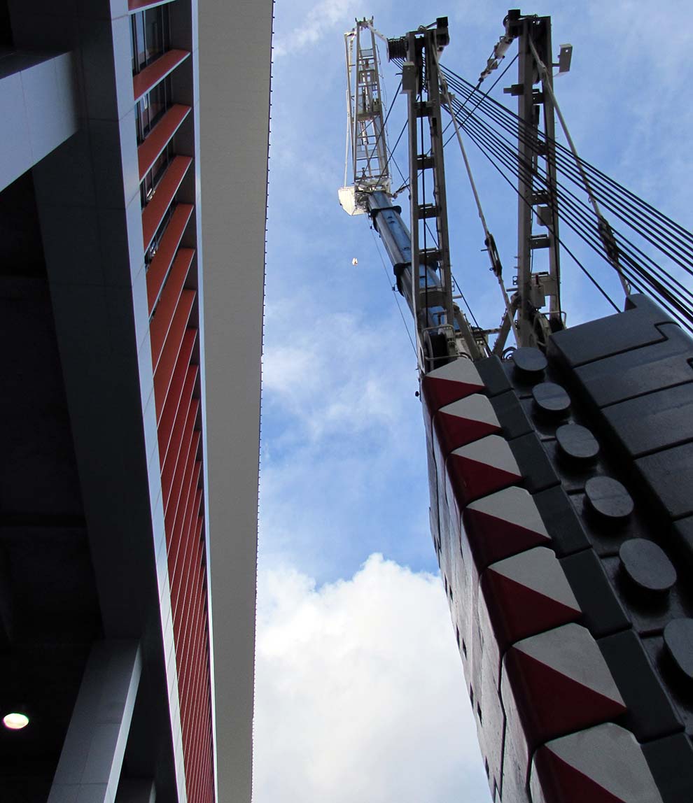 Hunter Merchant | Specialized Hauling, Rigging, Crane Service