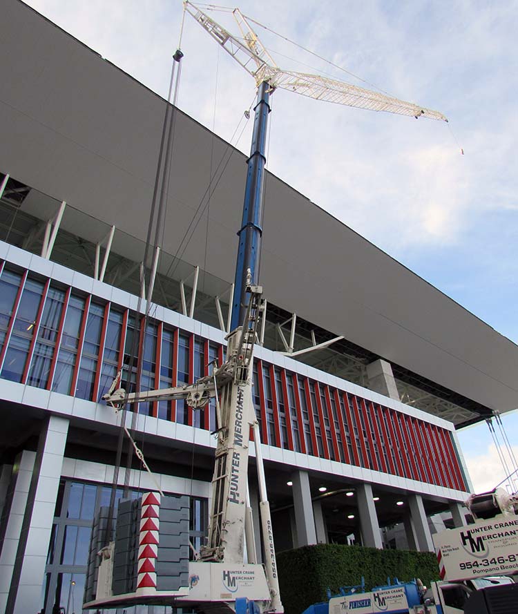 Hunter Merchant | Specialized Hauling, Rigging, Crane Service