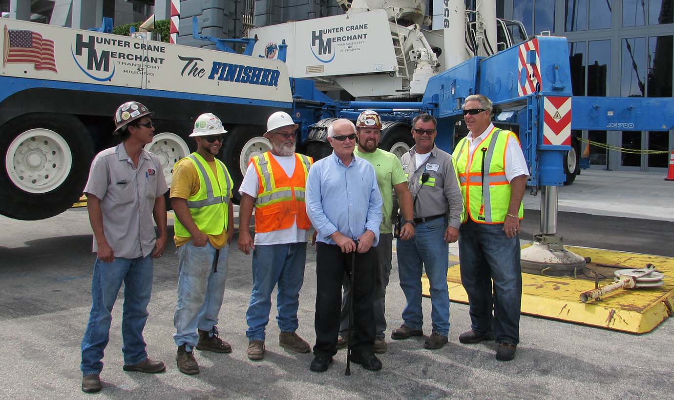 Hunter Merchant | Specialized Hauling, Rigging, Crane Service